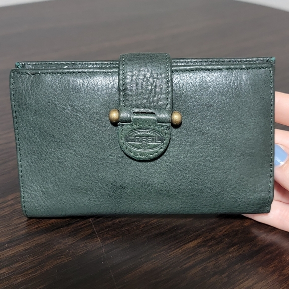 Fossil | Bags | Fossil Vintage Forrest Green Leather Trifold ...
